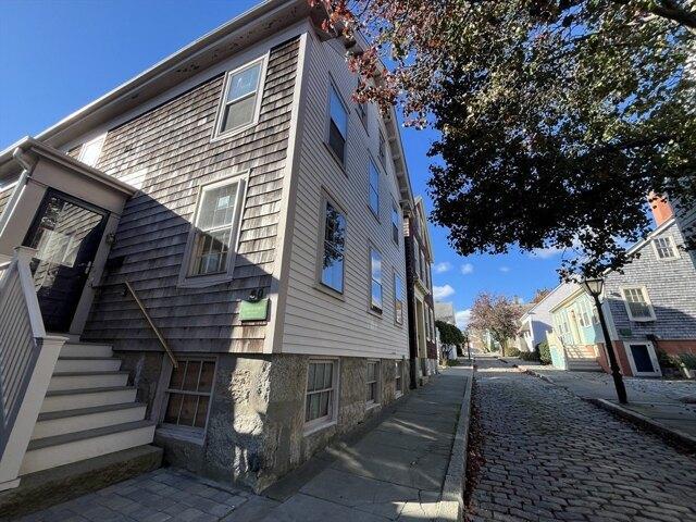 3 bedroom, New Bedford MA 02740 103020641