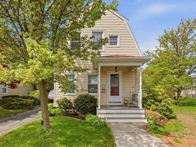 3 bedroom, New Bedford MA 02740 103020767