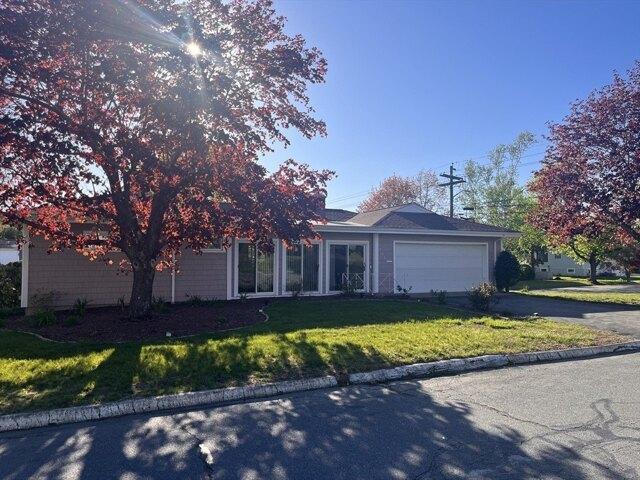 3 bedroom, New Bedford MA 02740 LS102088779
