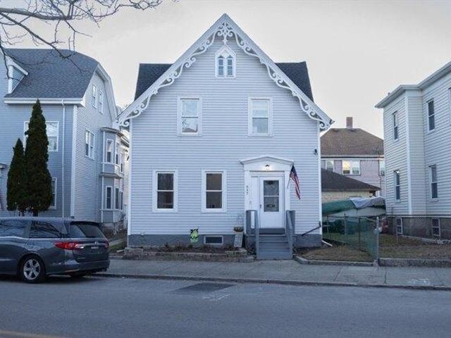 3 bedroom, New Bedford MA 02740 LS102121744