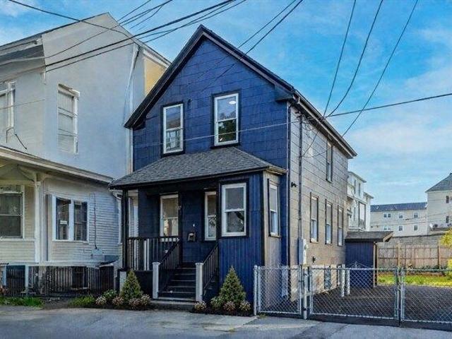 3 bedroom, New Bedford MA 02744 105081868