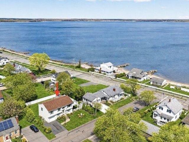 3 bedroom, New Bedford MA 02744 102633681