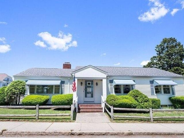 3 bedroom, New Bedford MA 02745 103125522