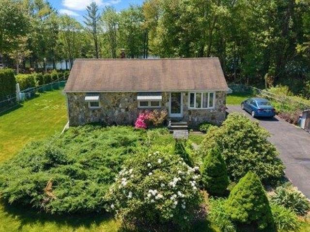 3 bedroom, New Bedford MA 02745 103806851