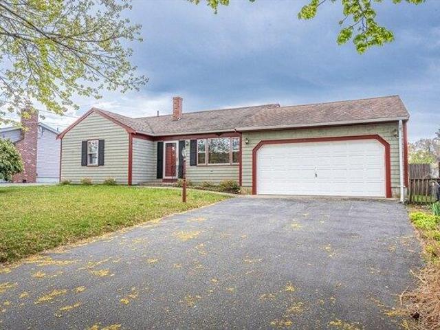 3 bedroom, New Bedford MA 02745 LS102155562