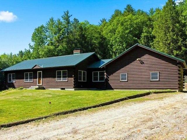 3 bedroom, New Boston NH 03070 104042034