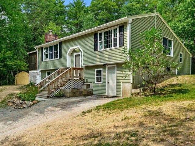 3 bedroom, New Boston NH 03070 104330043