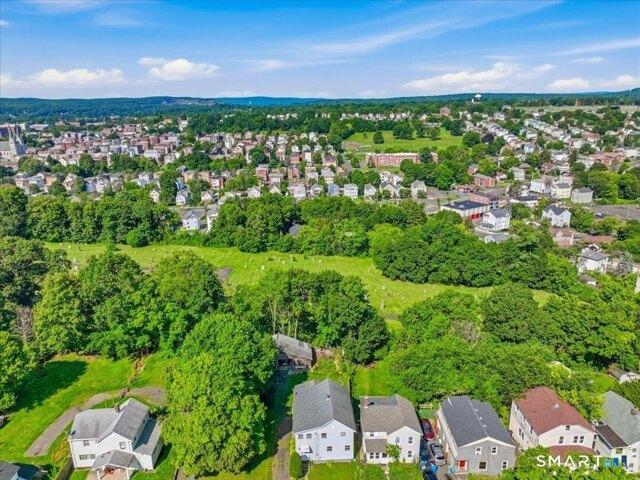 3 bedroom, New Britain CT 06051 105157617