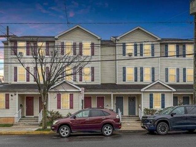 3 bedroom, New Brunswick NJ 08901 LS102800858
