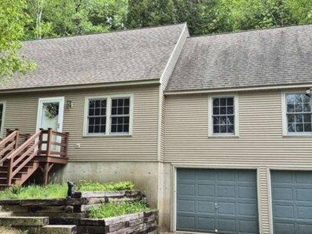 3 bedroom, New Durham NH 03855 102594325