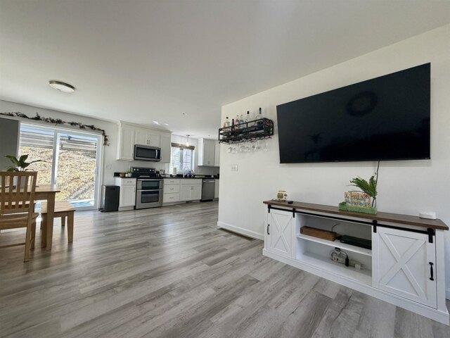 3 bedroom, New Durham NH 03855 102062667