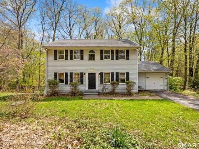 3 bedroom, New Fairfield CT 06812 102314706