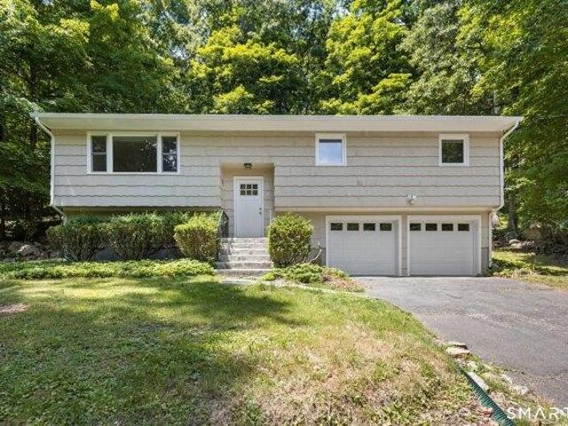 3 bedroom, New Fairfield CT 06812 104540940