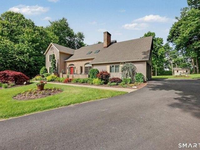 3 bedroom, New Fairfield CT 06812 104653183