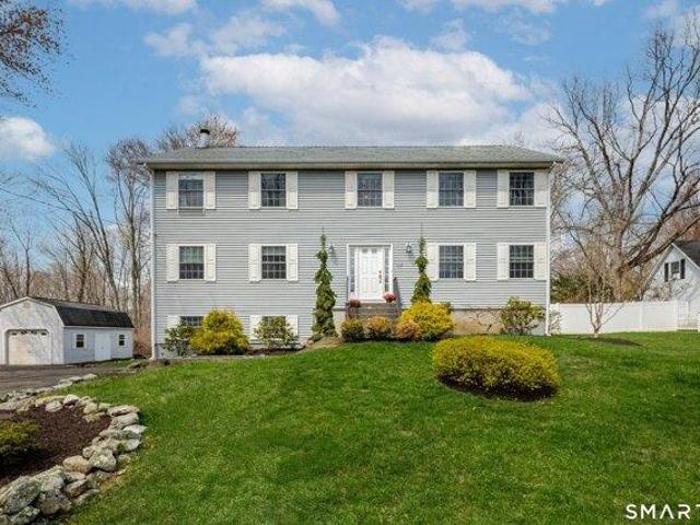 3 bedroom, New Fairfield CT 06812 LS102595344