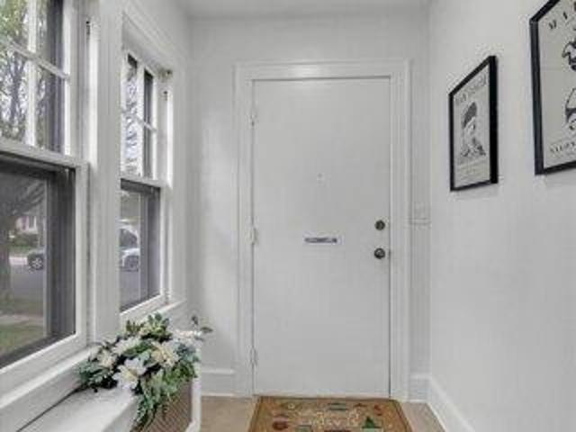 3 bedroom, New Hyde Park NY 11040 104906775