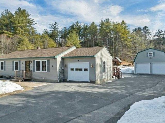 3 bedroom, New Hampton NH 03256 LS101782964
