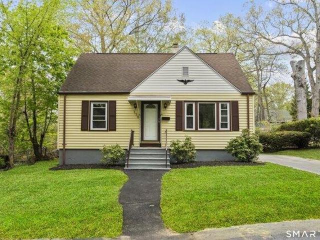 3 bedroom, New Haven CT 06515 104192381