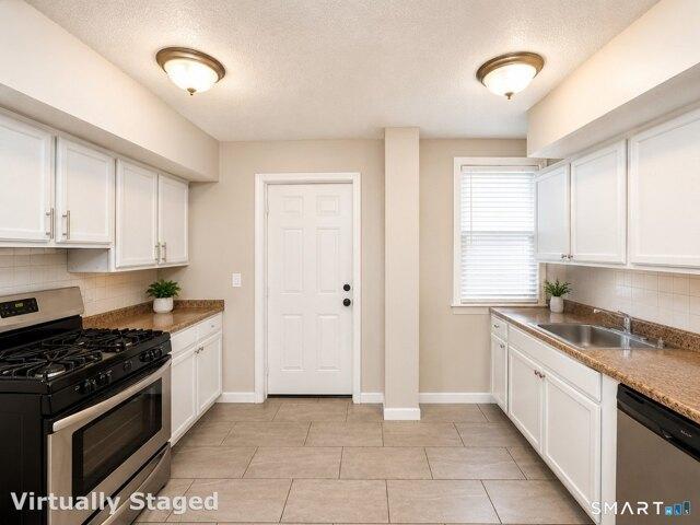 3 bedroom, New Haven CT 06519 103438644