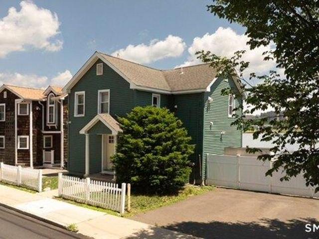 3 bedroom, New Haven CT 06513 104689553
