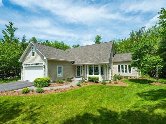 3 bedroom, New London NH 03257 104541702