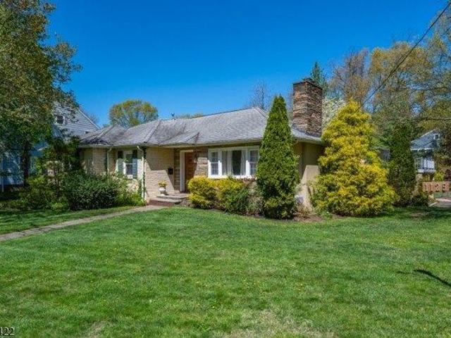 3 bedroom, New Providence NJ 07974 LS102255368