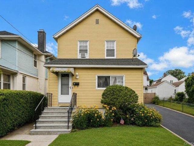 3 bedroom, New Rochelle NY 10801 104904182