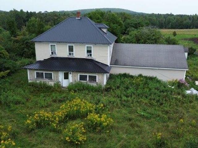 3 bedroom, New Sweden ME 04762 105190354