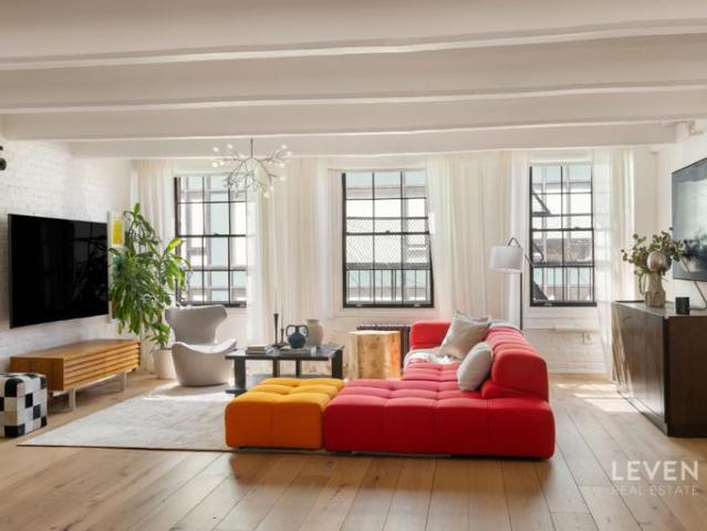 3 bedroom, NEW YORK NY 10013 102278652