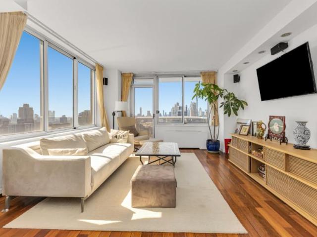 3 bedroom, New York NY 10128 101213535