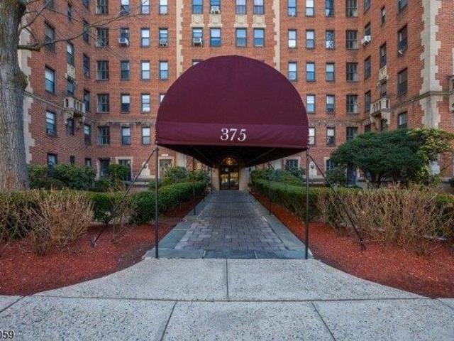 3 bedroom, Newark NJ 07104 102475671