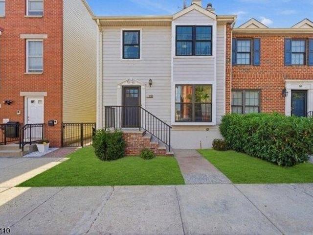 3 bedroom, Newark NJ 07104 104192107