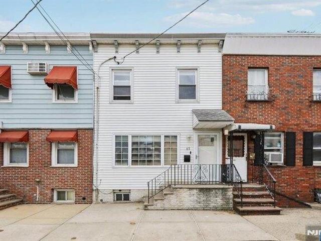 3 bedroom, Newark NJ 07105 103189413