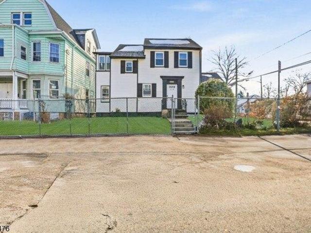 3 bedroom, Newark NJ 07106 101782822