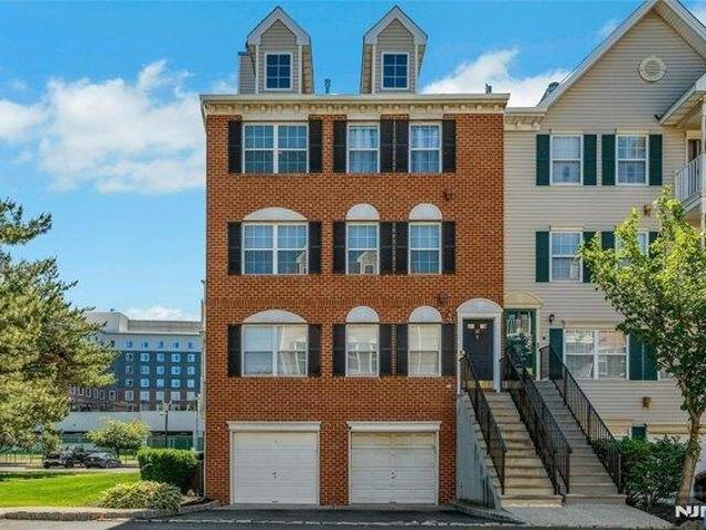 3 bedroom, Newark NJ 07103 104541104
