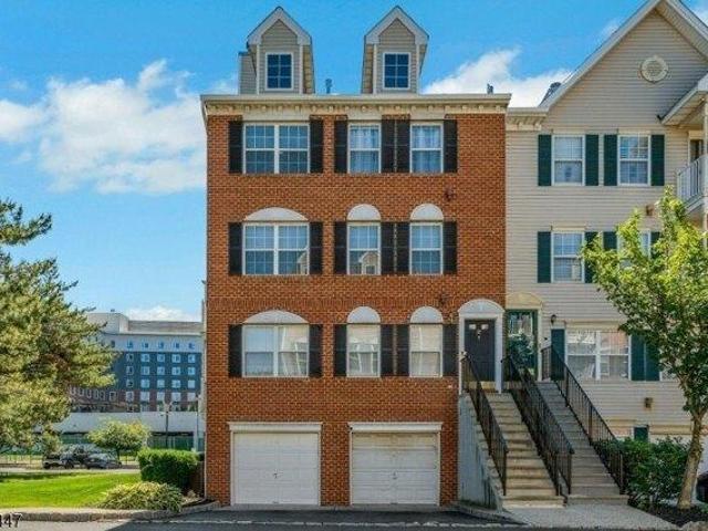 3 bedroom, Newark NJ 07103 104543642