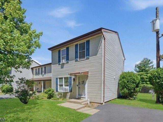 3 bedroom, Newark NJ 07103 105124765
