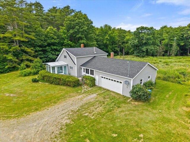 3 bedroom, Newburgh ME 04444 104540113