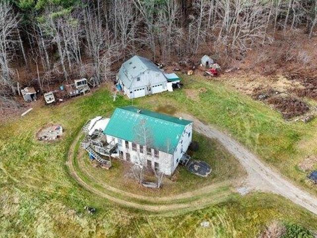3 bedroom, Newburgh ME 04444 LS101706036