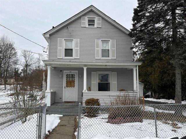 3 bedroom, Newburgh NY 12550 88572041