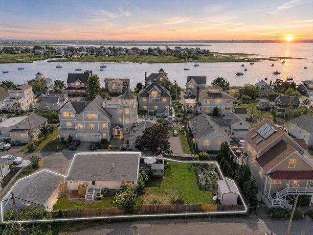 3 bedroom, Newburyport MA 01950 104297133