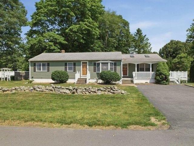 3 bedroom, Newburyport MA 01950 104788903