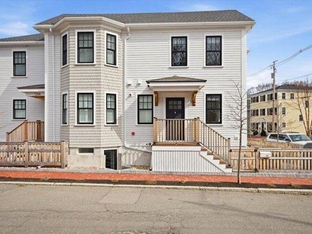 3 bedroom, Newburyport MA 01950 102592501