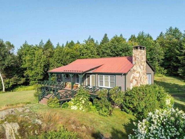 3 bedroom, Newfane VT 05345 LS102257240
