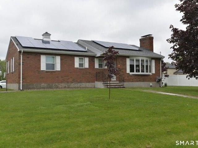 3 bedroom, Newington CT 06111 104351759