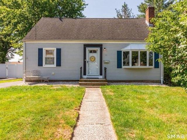 3 bedroom, Newington CT 06111 104853152