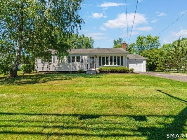 3 bedroom, Newington CT 06111 104811140