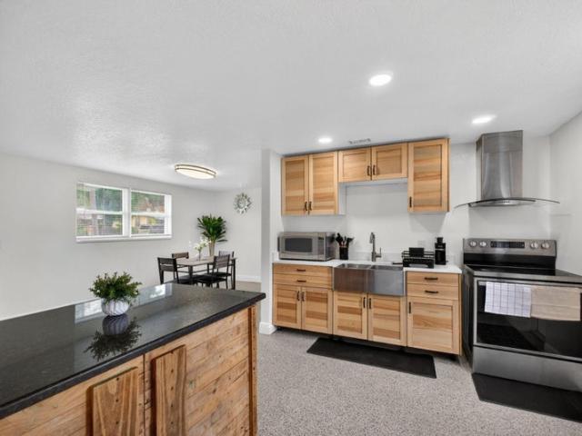 ⭐ 3 BEDROOM ⭐ NEWLY RENOVATED ⭐ PRIVATE ⭐