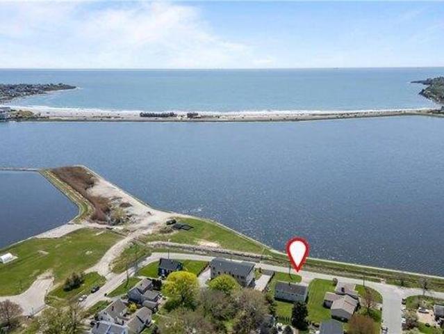 3 bedroom, Newport RI 02840 102560387