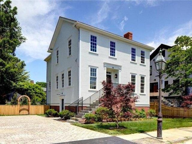 3 bedroom, Newport RI 02840 104509962